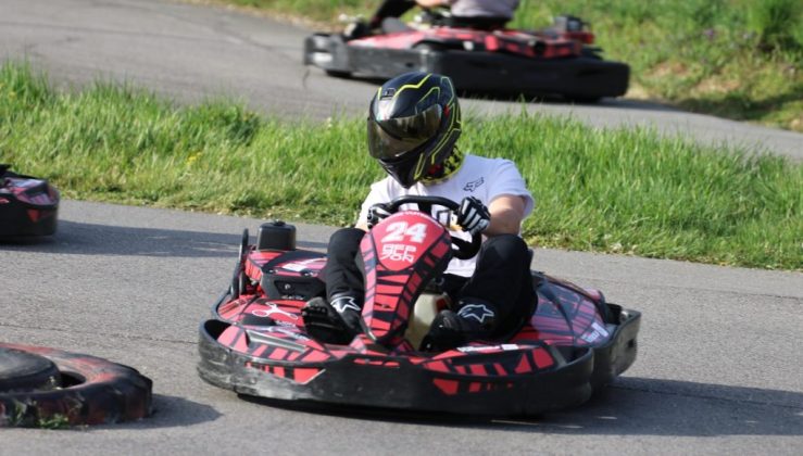 Le karting de Vuiteboeuf : L'épicentre des sensations fortes sur quatre ...